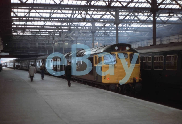 35MM RAILWAY SLIDE of Class 27 27207 @ Edinburgh Waverley Copyright to ...