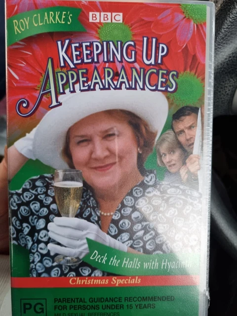 KEEPING UP APPEARANCES TV show set of 4 vhs video tapes EUR 12,15 ...
