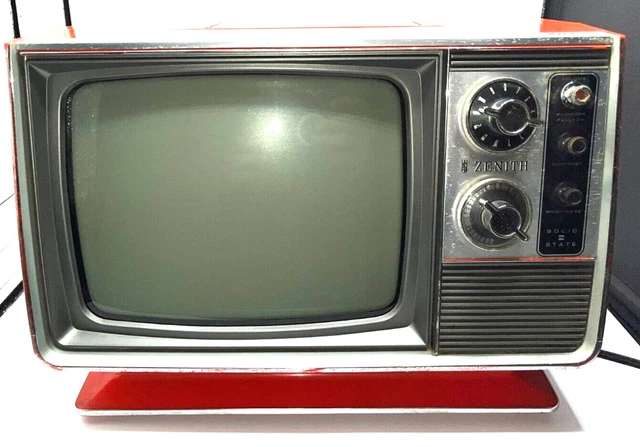 VINTAGE 1970'S ZENITH 9" Portable Solid State Television Model F1150V1 ...