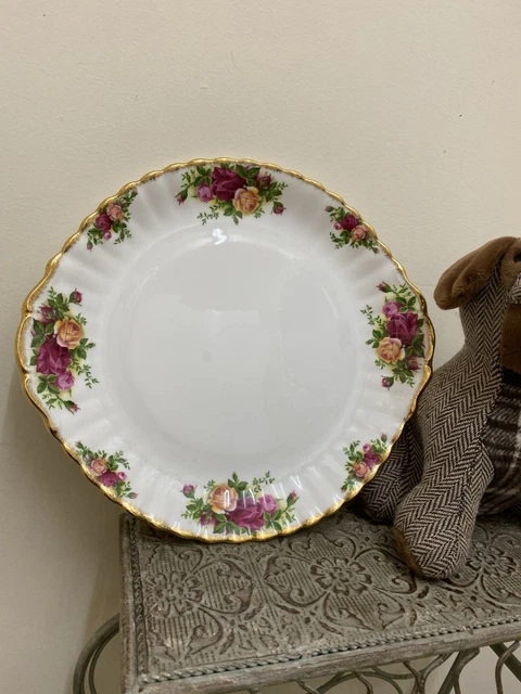 ROYAL ALBERT OLD Country Roses Vintage Tab Handled Cake/Sandwich Plate ...