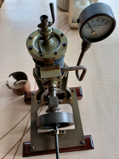 LIVE VERTICAL VINTAGE steam engine £771.72 - PicClick UK