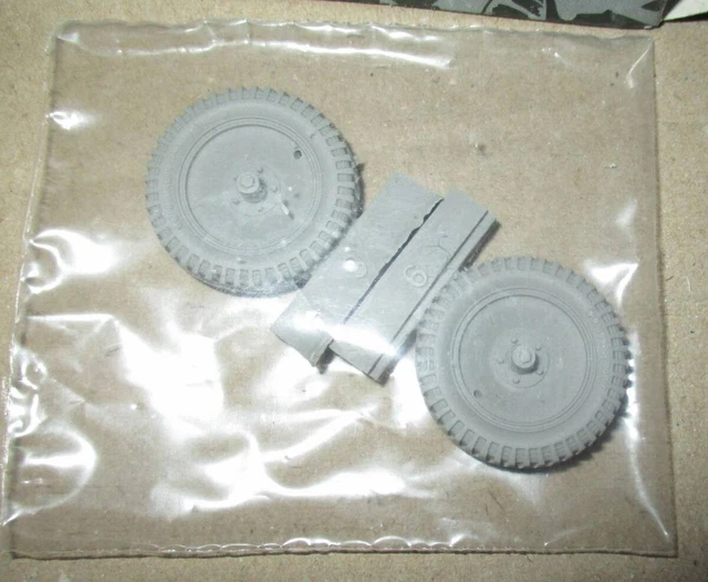 ROYAL EL 1/35 Sd.Kfz.250 FlaK 38/PaK 35/36 Half-Track Wheel Tires Re ...