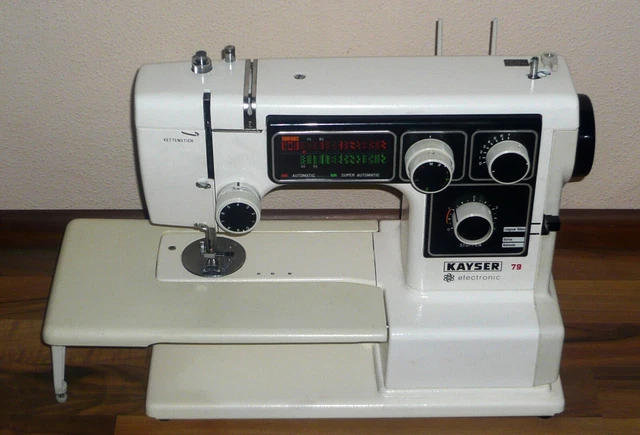 FREIARM NÄHMASCHINE PFAFF / Kayser Modell 79 mit Koffer und Zubehör Top Zustand! EUR 149,00 ...