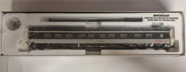 RAPIDO HO SCALE Passenger Coach Thunder Bay Sleeper Car Canadian ...