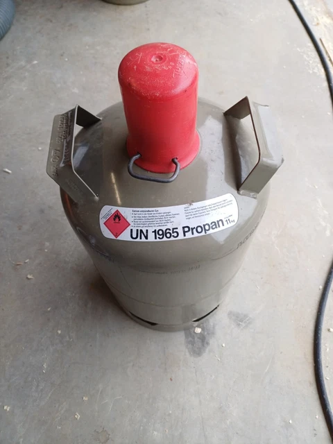 PROPAN GASFLASCHE 11KG leer EUR 40,00 - PicClick DE