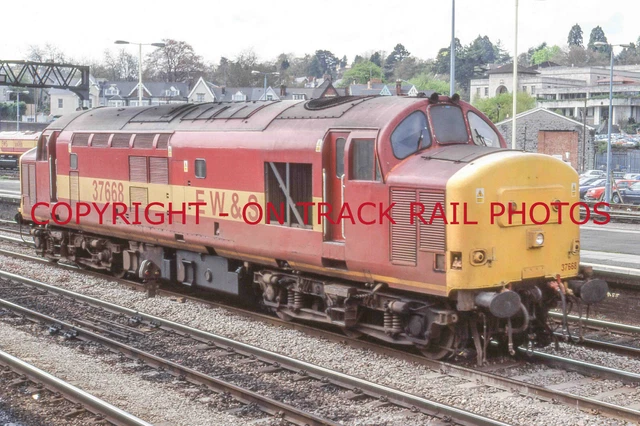 UK RAILWAY PHOTOGRAPH Of Class 37 37668. Rm37-2069 £1.70 - PicClick UK
