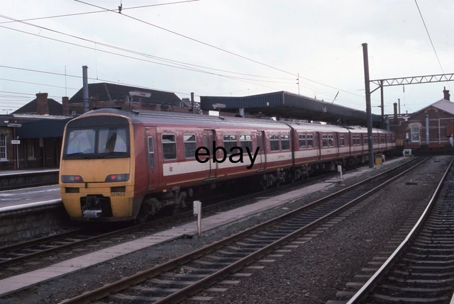 35MM RAILWAY SLIDE- EMU Class 321. 321903 @ Doncaster £2.99 - PicClick UK