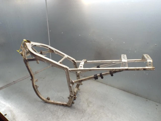 SUZUKI GSXR400 GSXR 400 GK71B 1984-1985 Frame Chassis GK71B-106449 On ...