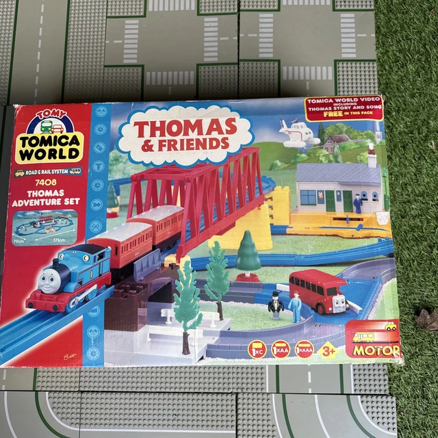 3X VINTAGE TOMY TOMICA WORLD THOMAS THE TANK ENGINE SETS + EXTRA TRACK ...