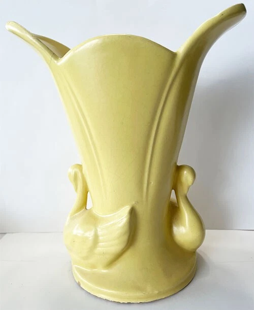 VINTAGE RUMRILL RED Wing Pottery Yellow Vase #H-47 Base surrounded by ...