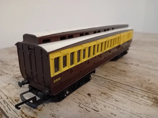 TRIANG OO GAUGE GWR Clerestory Brake Coach £5.45 - PicClick UK