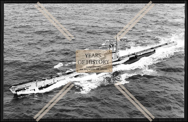 PHOTO ENGLISH BRITISH Submarine Submarine Royal Navy HMS Auriga P419 ...