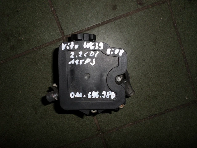 MERCEDES BENZ VITO Viano W639 Pompe de Direction Assistée 0034667101 2 ...