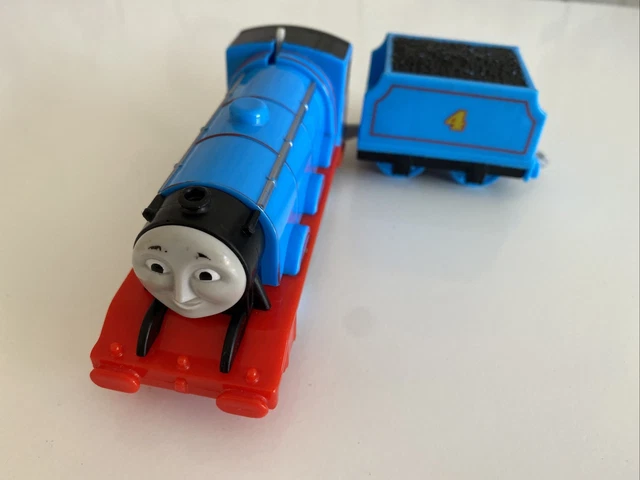 THOMAS THE TANK Engine Trackmaster Revolution Motorised Train Gordon ...