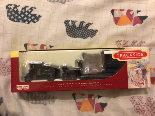 LLEDO TRACKSIDE SENTINEL Ballast With Low Loader. DG111003. "Tarmac ...