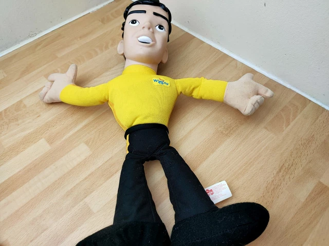 THE WIGGLES PLUSH Hard Head Sam Play Along 2008 JAKKS Yellow Shirt Doll ...