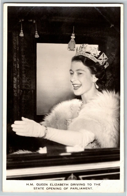 SMILING QUEEN ELIZABETH Driving To The Parliament - PPC Postcard ...