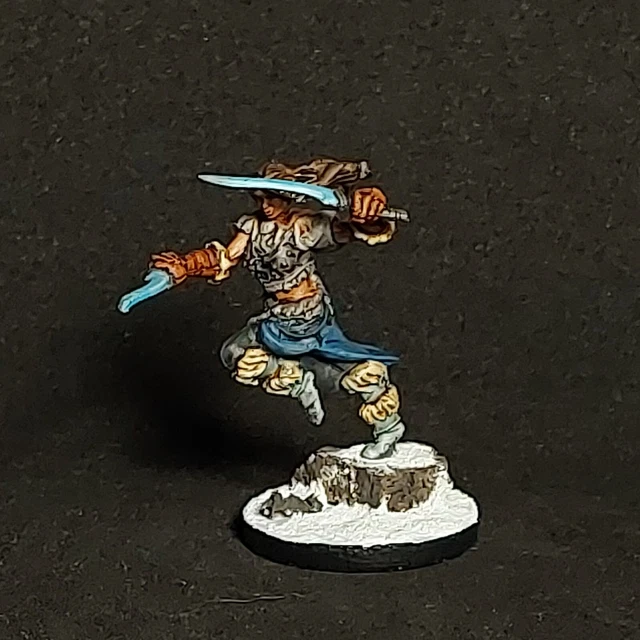 FEMALE ROGUE MINIATURE Painted DnD Mini Dungeons and Dragons Pathfinder ...