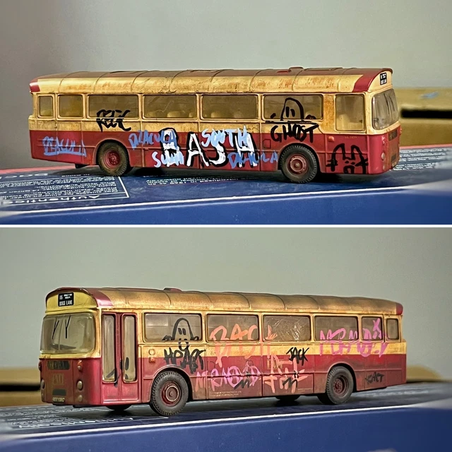 CORGI SCRAPPED ABANDONED graffiti covered Bus *WEATHERED LOOK* 1:76 OO ...
