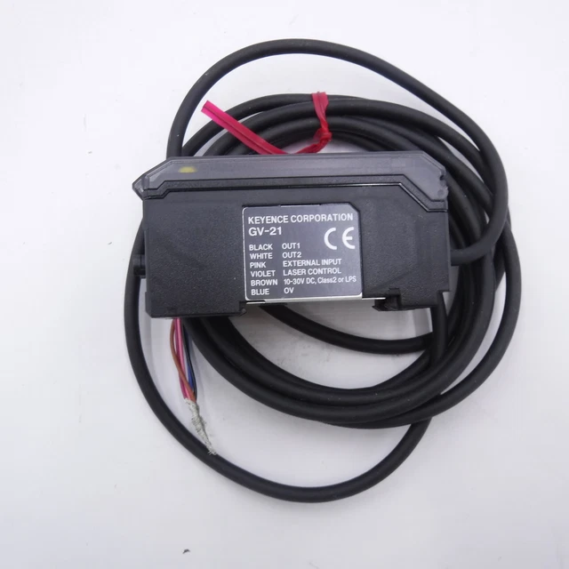KEYENCE GV-21 MAIN Amplifier Unit Digital CMOS Laser Sensor10-30 VDC £ ...