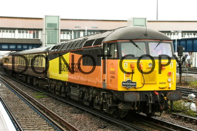 UK DIESEL TRAIN Railway Photograph Of Class 56 56094 Loco. Rm56-486 £1. ...