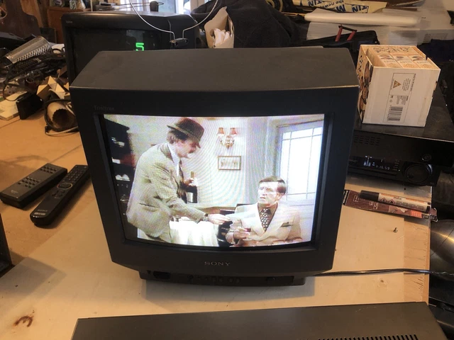 SONY KV-14M1U 14-INCH Trinitron CRT TV Retro Gaming Monitor £151.52 - PicClick UK