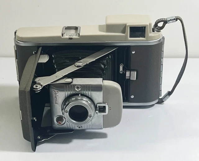 VINTAGE POLAROID HIGHLANDER Land Camera Model 80A with Leather Carrying ...