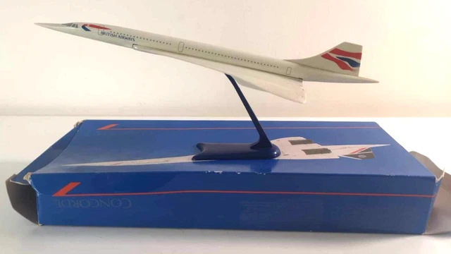 BRITISH AIRWAYS CONCORDE Snap Fit Woosters Collectors Model - Scale 1: ...