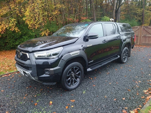2022 TOYOTA HILUX Invincible X Pickup D4-D Auto Cab Damaged Repairable ...
