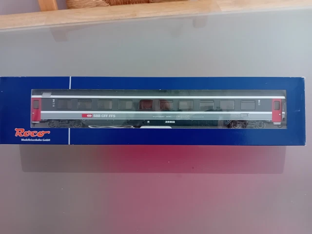 ROCO 44770 SBB 2nd class COACH SCALE 1:87 LENGTH £39.16 - PicClick UK