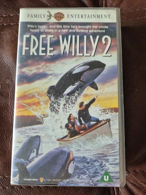 FREE WILLY 2 VHS Tape Set Starring Jason James Richter, Lori Petty £1. ...