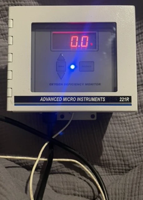 AMI ADVANCED MICRO Instruments Oxygen Deficiency Monitor 221R $60.00 ...