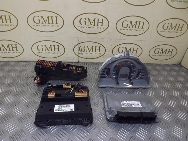 VOLKSWAGEN FOX ENGINE Ecu Set Fuse Box Speedometer 41713 Miles 1.2 ...