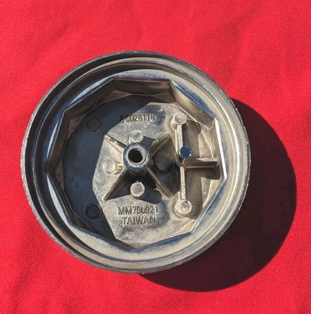 VINTAGE CRAGAR STAR Wire Wheel Center Cap Nice USED Condition hubcap ...