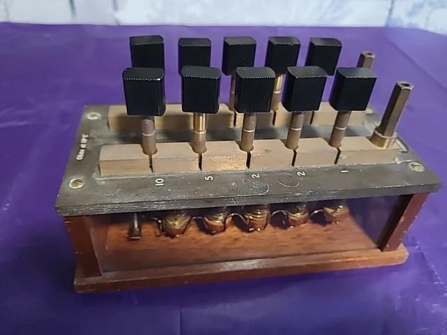 VINTAGE SCIENCE EQUIPMENT Wheatstone Bridge Resistance Box Philip ...