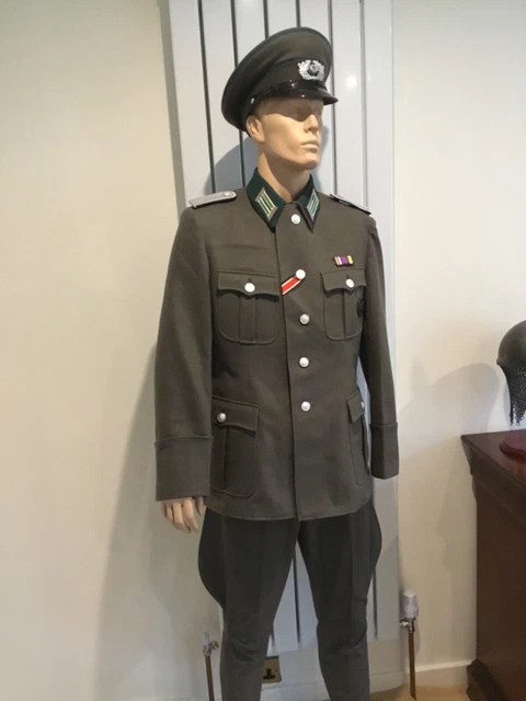 WW2 GERMAN LEUTNANT’S 3 piece uniform medium size ( reproduction ) £99. ...
