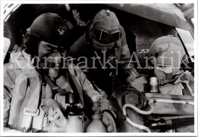 S712 FOTO WEHRMACHT Archiv Repro Luftwaffe Flugzeug He111 Ju88 Cockpit ...