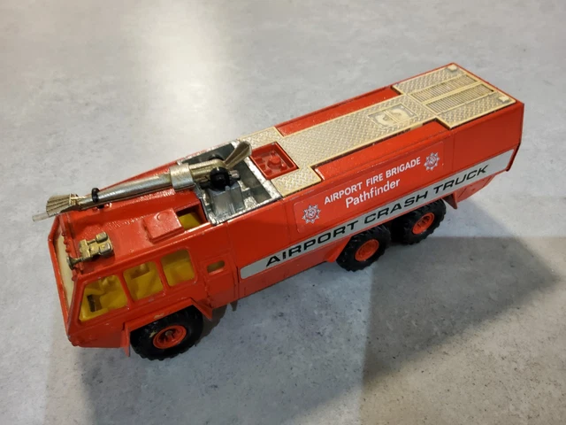 CORGI MAJOR CHUBB Pathfinder Airport Crash Truck £1.75 - PicClick UK