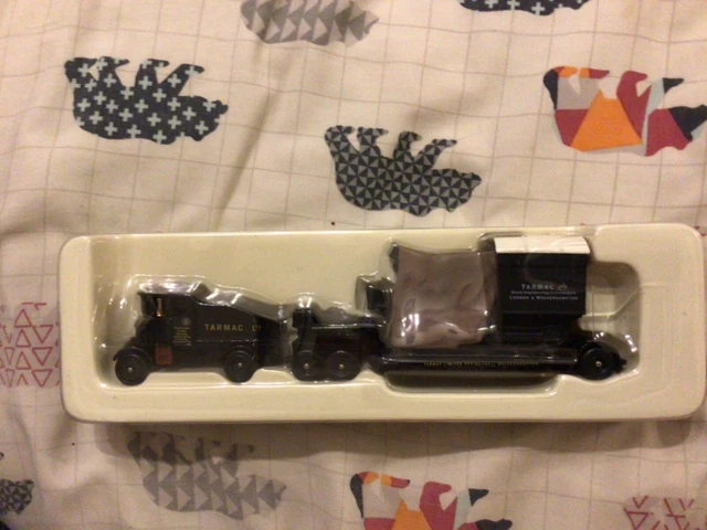 LLEDO TRACKSIDE SENTINEL Ballast With Low Loader. DG111003. "Tarmac ...