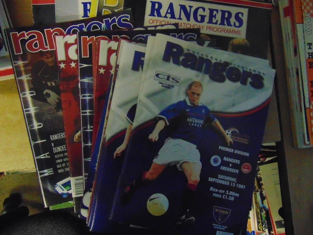 BUNDLE OF 16 x Glasgow Rangers Progs 1989-2004 Listed (Jan6-4) £3.30 ...