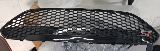 FORD FIESTA MK8 ST Front Bumper Radiator Grille Cover 1780860 PATTERN ...