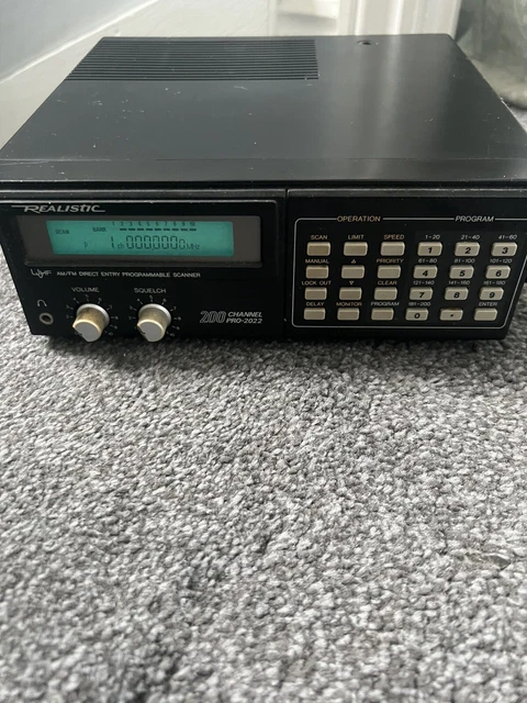 REALISTIC PRO 2022 Radio Scanner UHF VHF AM-FM 200 channel W/Memory ...