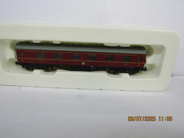 N GAUGE GRAHAM Farish, BR MK1 FK First Corridor Saloon BR Maroon. £14. ...