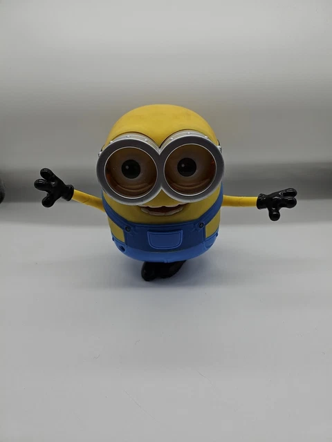 DESPICABLE ME / Minions Bob Talking poseable interactive toy by ...