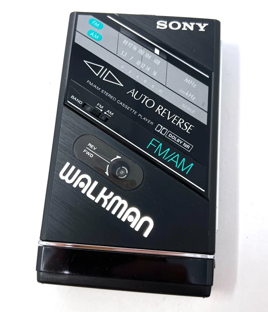 1986 SONY WALKMAN WM-F100 II Radio Cassette Player w/ Case & AC Adapter ...