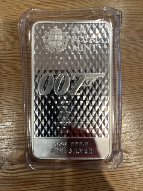 ROYAL MINT JAMES Bond 007 Diamonds Are Forever 10 Oz Silver Bar £225.00 ...