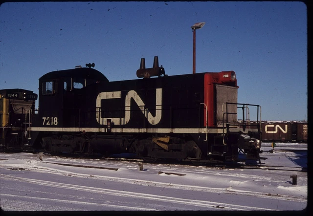 BH.DDB3.CN1092 ORIGINAL SLIDE Canadian National NW2 #7218 at Edmonton ...