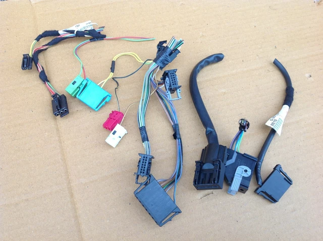 MERCEDES SLK R171 Rear Sam Fuse Relay Box Connector Wiring Loom Plugs ...