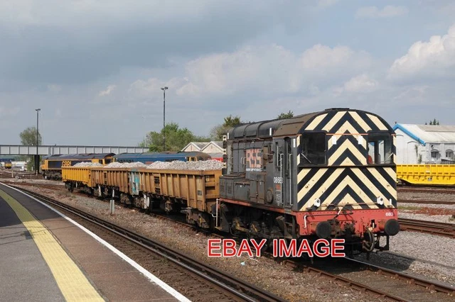 PHOTO CLASS 08 Shunter 08683 At Eastleigh (3) £1.85 - PicClick UK