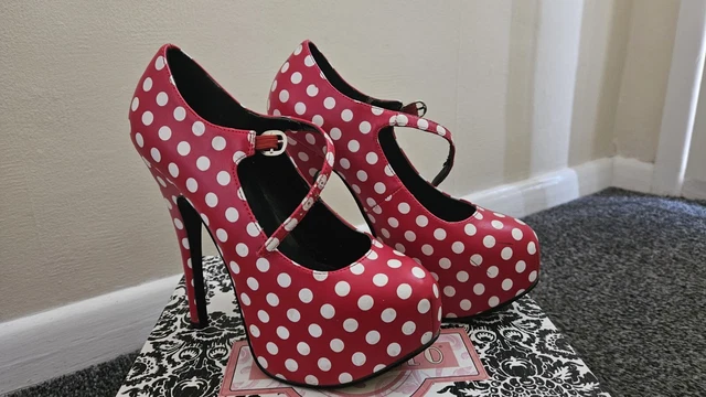 BORDELLO RED WITH white spots Patent Concealed Platform Shoes - £20.00 ...